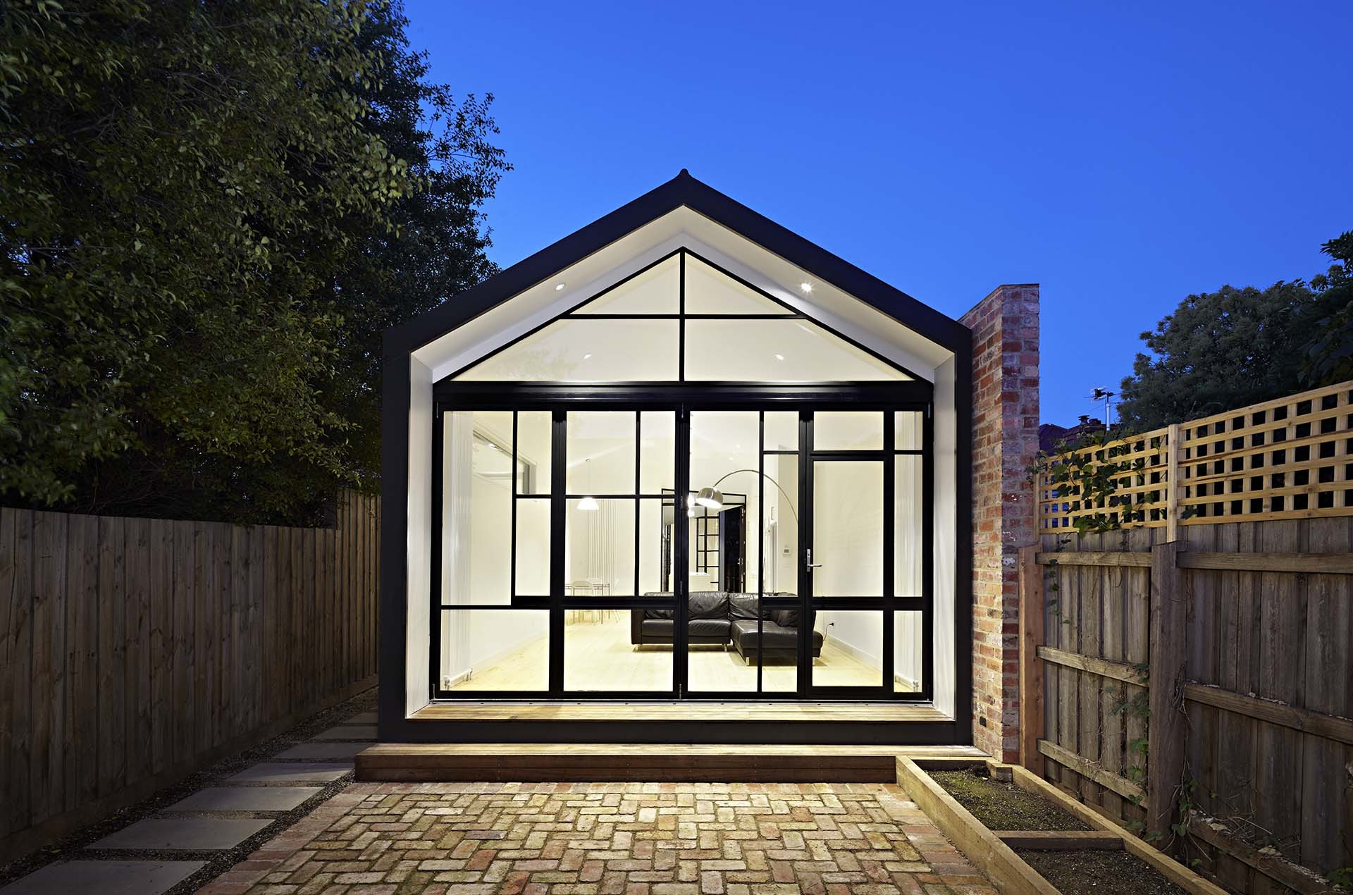 Mirror House | COMMON